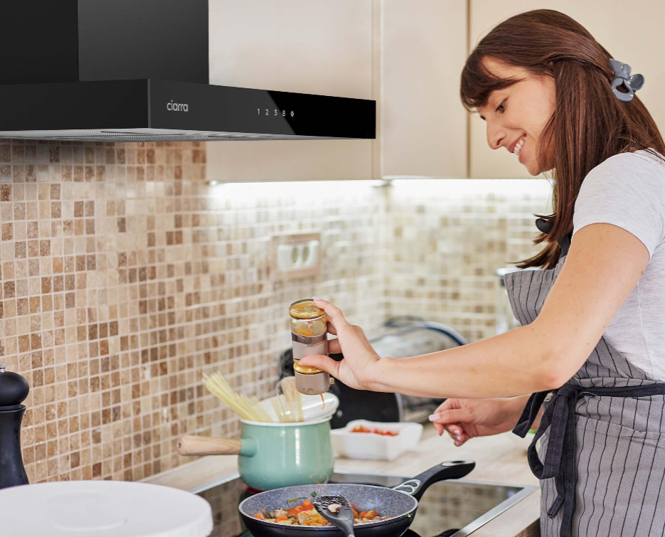 Comment choisir la hotte aspirante pour votre cuisine – CIARRA Appliances Comment choisir la hotte aspirante pour votre cuisine – CIARRA Appliances